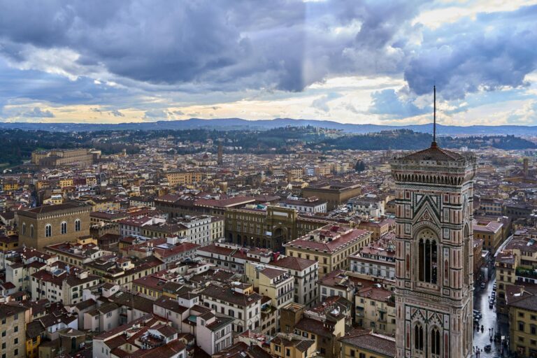 Florence Weather: Complete Climate Guide by Month (2026)
